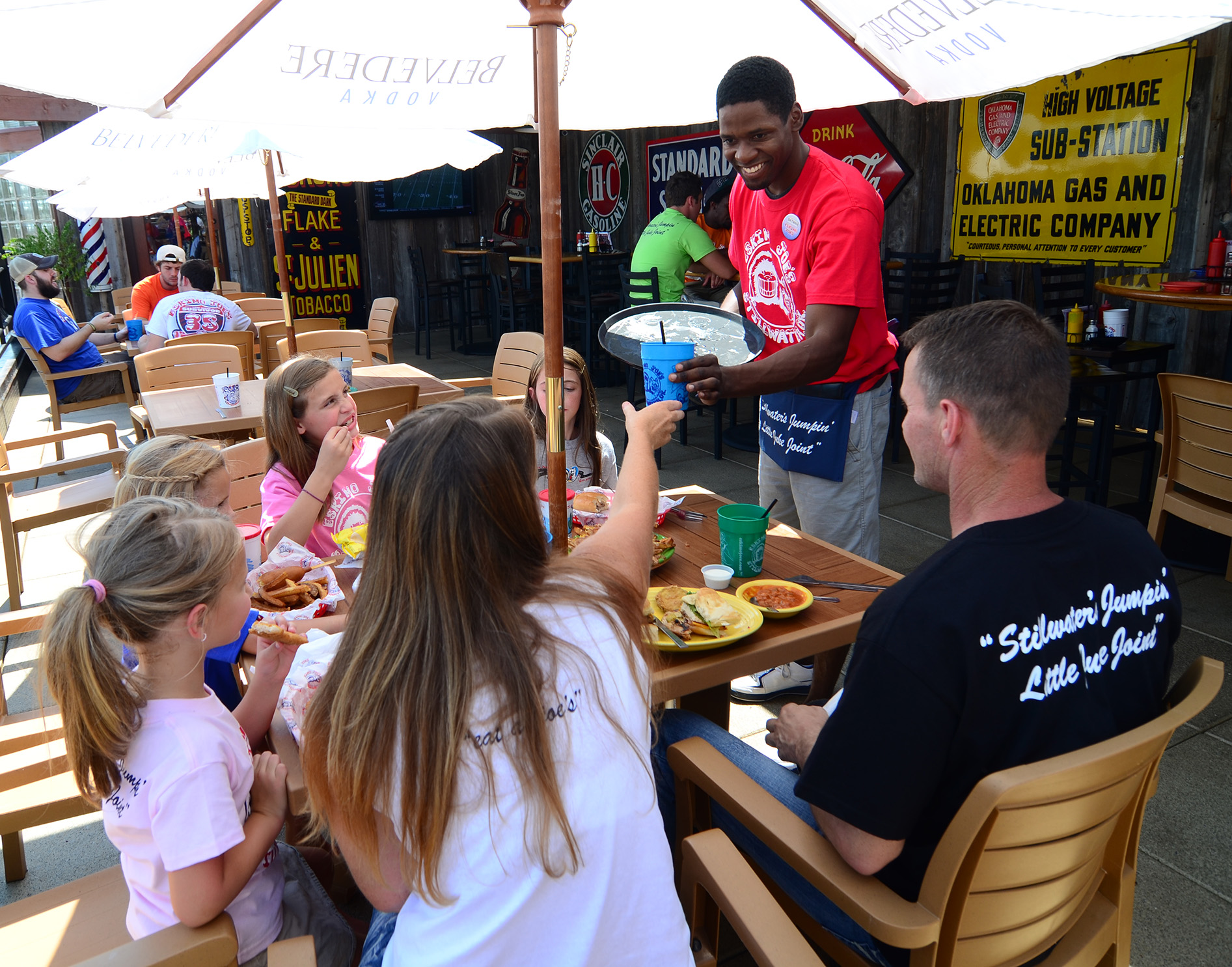 About Us | Eskimo Joe's